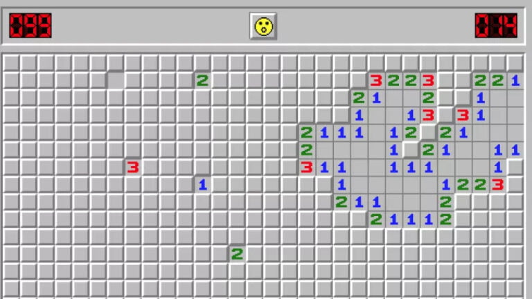 How to play Minesweeper on Windows 10 and 11?